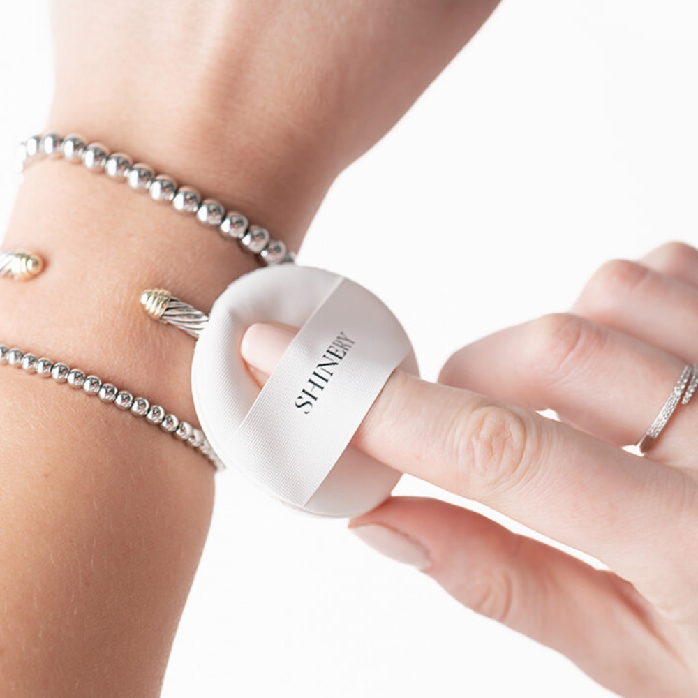 Illuminating Pom – Shinery